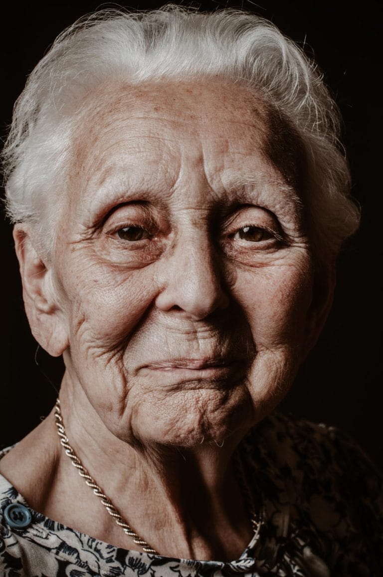 La séance portrait studio de Raymonde à Amiens - Geoffrey Arnoldy